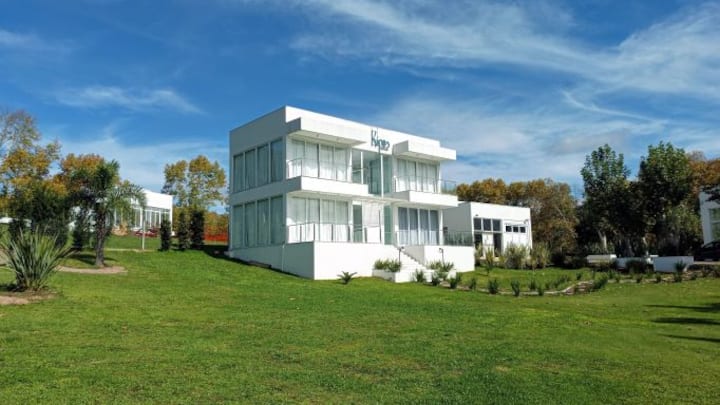 Kipos Suites 4 - Garibaldi