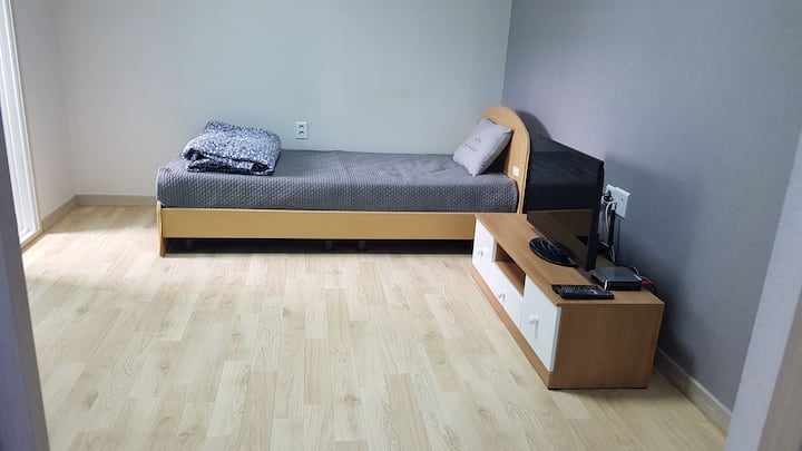 김천구미Ktx역과 차로 5분거리의 공기좋고 깨끗한숙소 입니다~1 - 선산읍
