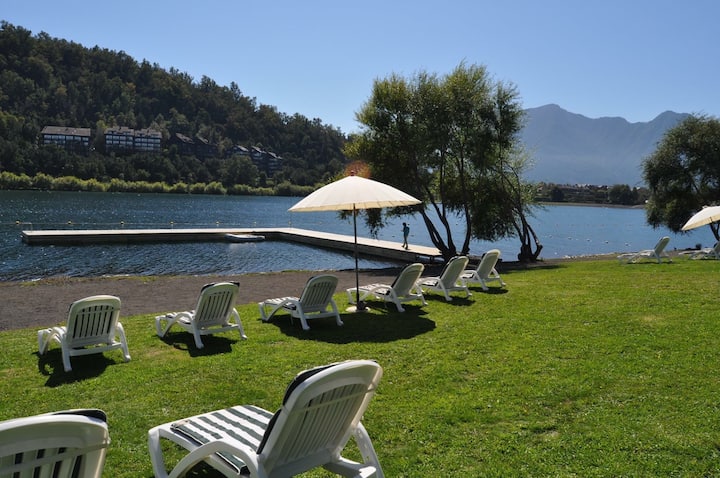 Casa Town House Orilla Lago Pucón - Pucón