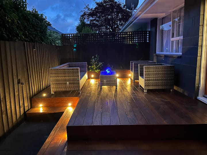 Chic City Apartment. Free Parking For 2 Cars - Christchurch
