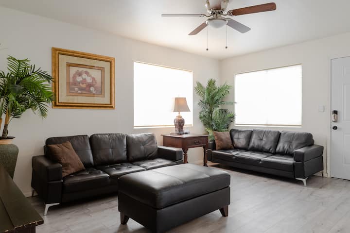 ✈ Close To Disneyland And All La Attractions - Pico Rivera, CA