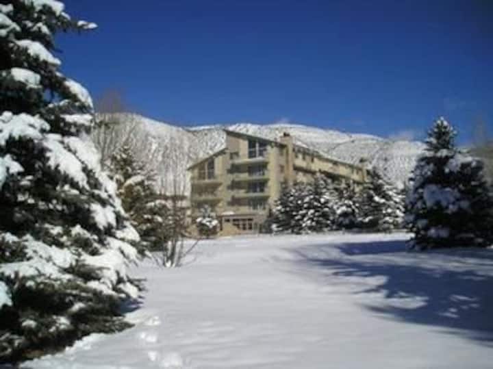 Lovely Studio In Avon, Near Vail & Beaver Creek - Avon, CO