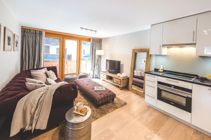 Apartment Balma, Sleeps 4, In Zermatt's Centre - Zermatt