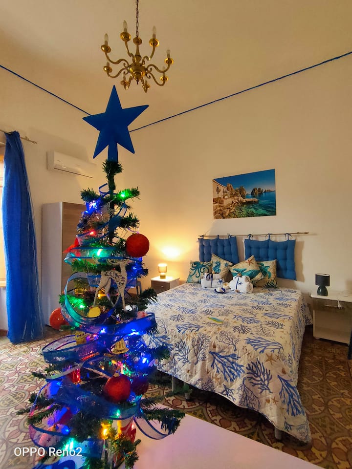 Autentica Casa In Centro, Spazioso Balcone. Wi-fi. - Castellammare del Golfo