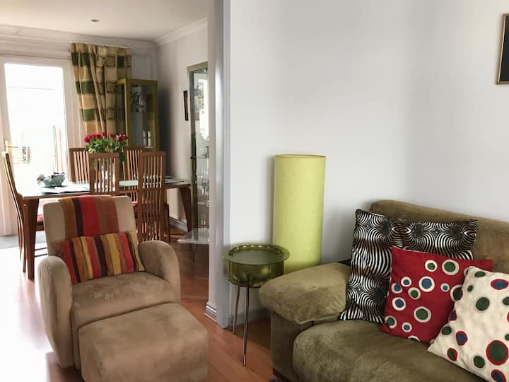 2 Bed House Near City And Airport - Dublin