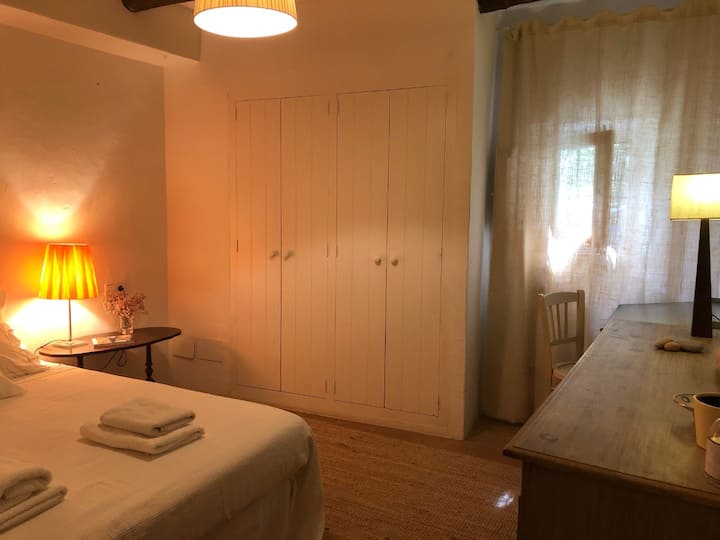 Habitación Con Encanto Cerca De La Costa Brava - Sant Pere Pescador