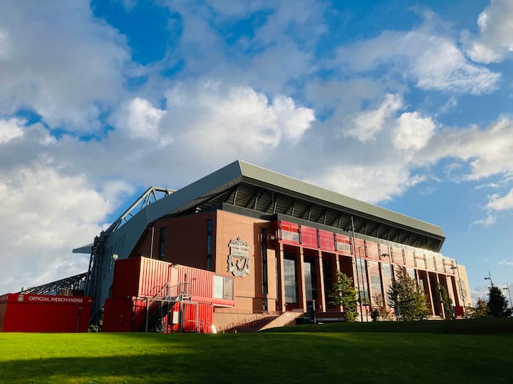 Cozy Attic Room Close To Anfield Stadium - イギリス リバプール