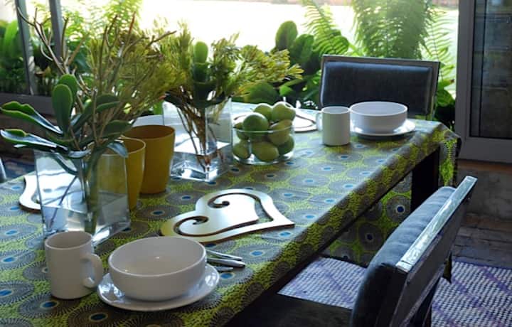 Stylish & Modern Guest Suite In Prime Morningside - Durban