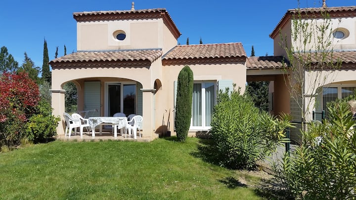 2 Bedroom Villa Port Minervois Homps Canal Du Midi - Languedoc-Roussillon