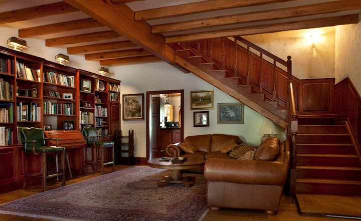 Luxury Home On 400 Acre Ranch - San Luis Obispo, CA