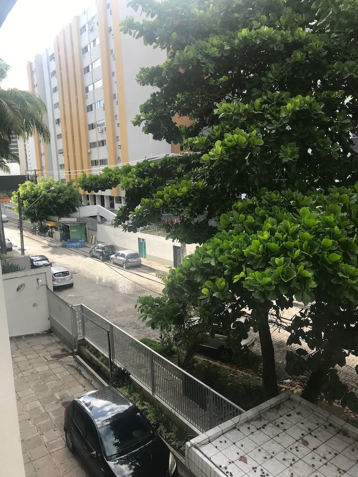 Apartamento De 2qts No Coração De Boa Viagem - Recife