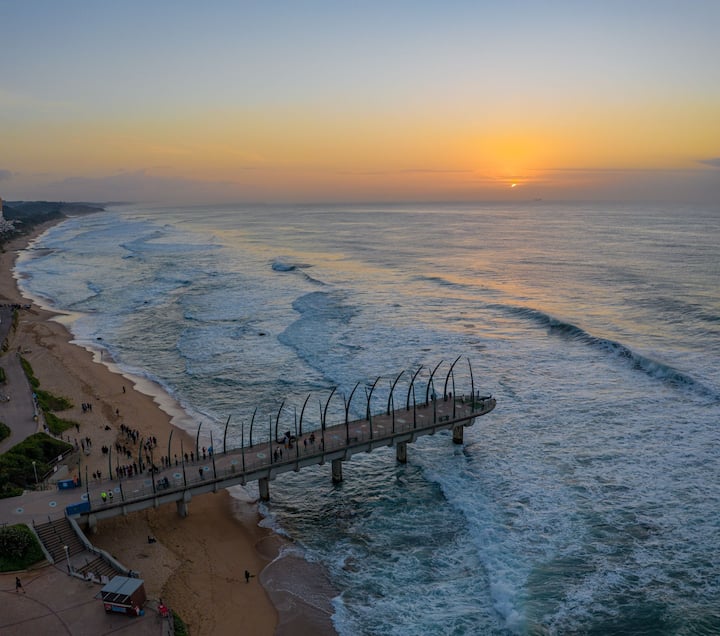 A Breeze At The Umhlanga Pearl - Umhlanga