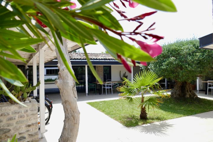 House With 6 Bedrooms In Saint Denis D'oléron, With Enclosed Garden An - Île d'Oléron