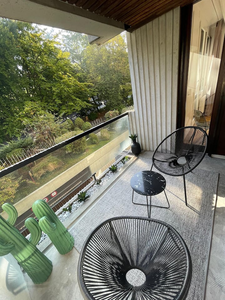 Luxurious 3br Family Apartment - Geneva Center - Ginevra