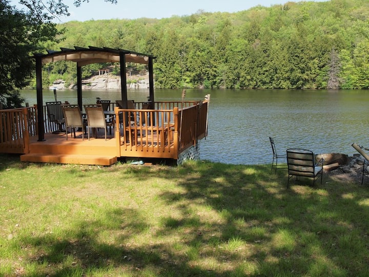 Lakefront Cottage - Monticello, NY