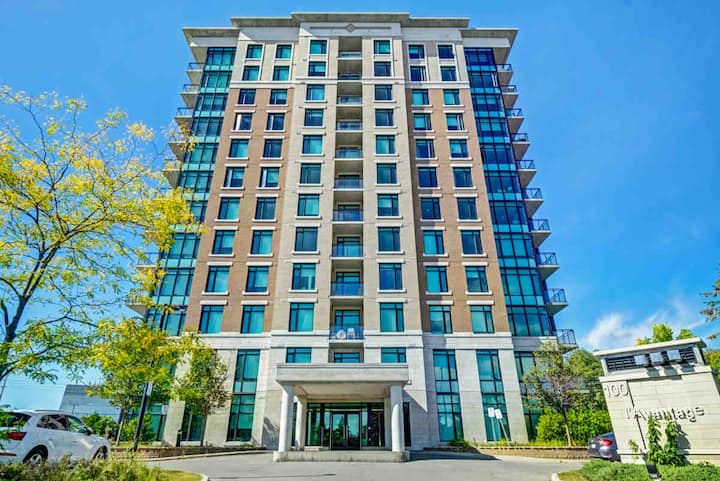 Stunning 2 Bed, 2 Bath By The General Hospital - Ottawa