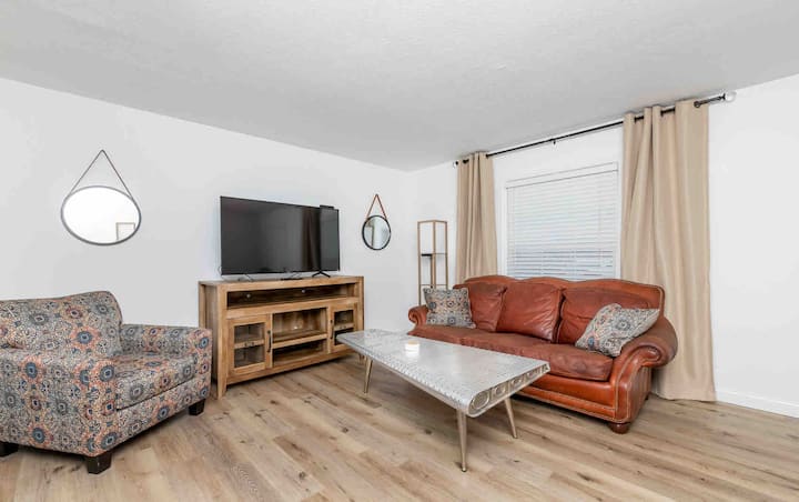 St Matthews Monthly - 2 Br-easy Off Street Parking - Louisville, KY