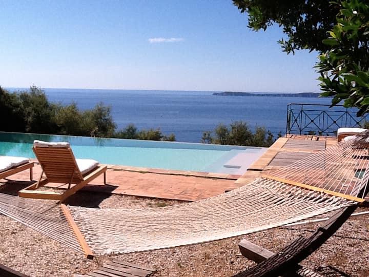 Vue Imprenable Sur La Mediterrannee Et Les Iles - 博爾默勒米莫薩