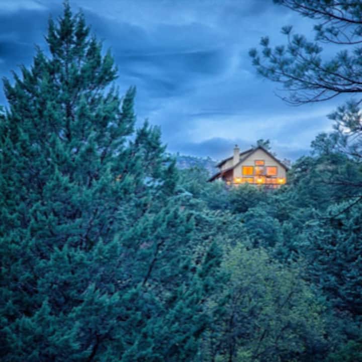 Newly Renovated Spacious Lodge W/ Mnt. Views - Pine, AZ