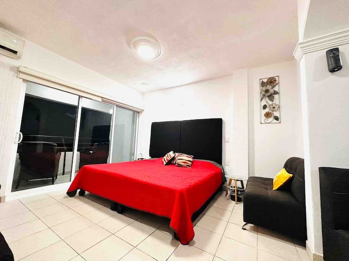 *Loft Con Balcón En Playa De Zona Dorada Mazatlán* - Mazatlán