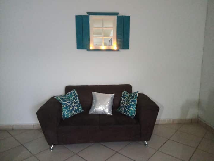 La Casa De La Mayo (12 O Más Huespedes) - Monclova