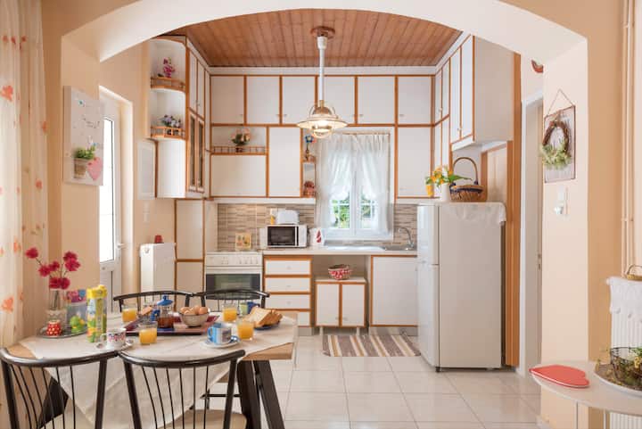 Near Airport/bus/old Town, 2 Ensuite Wc, Fast Wifi - Corfou