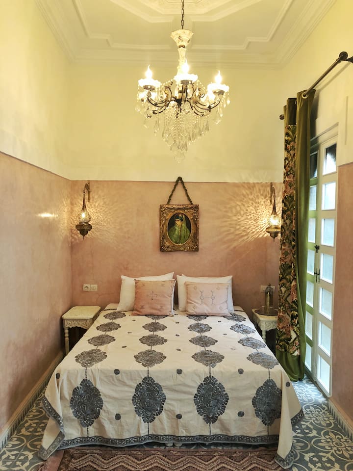Private Princess Room-amira, In Lovely Riad Home - Marrakech
