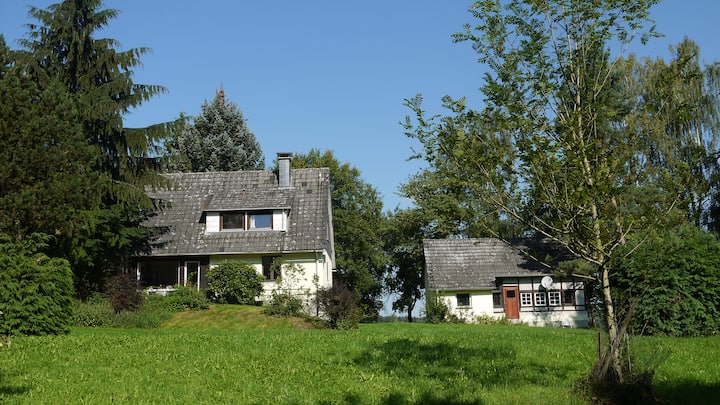 Frei Stehendes Forstgehöft A. Fuß D. Burg Herzberg - Alsfeld