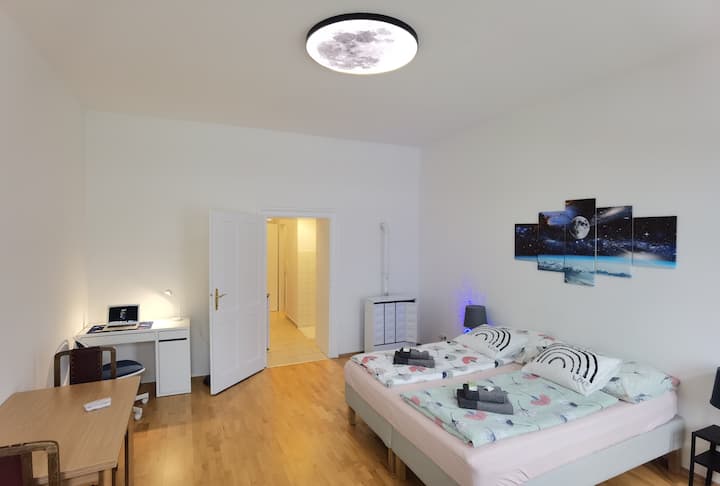 Small Flat Close To The City Center - Vienna