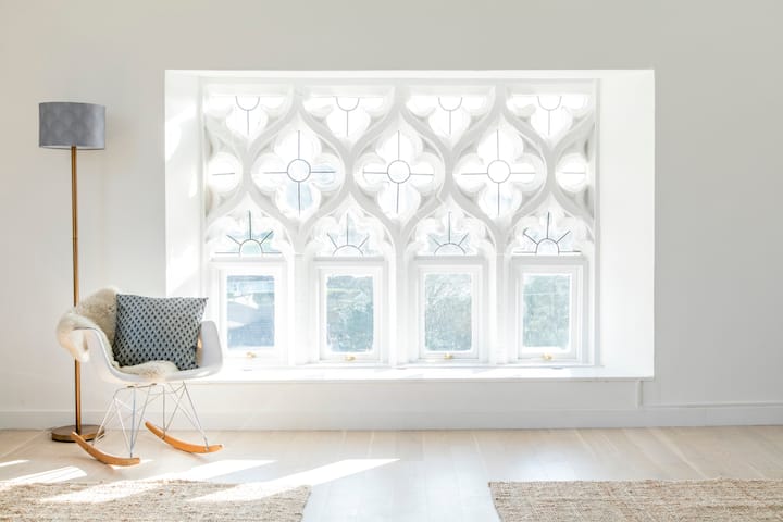 Stylish Victorian School Conversion In St Agnes - St Agnes