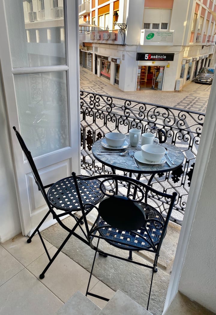 Sapphire Studio In Central Faro With Balcony - Faro