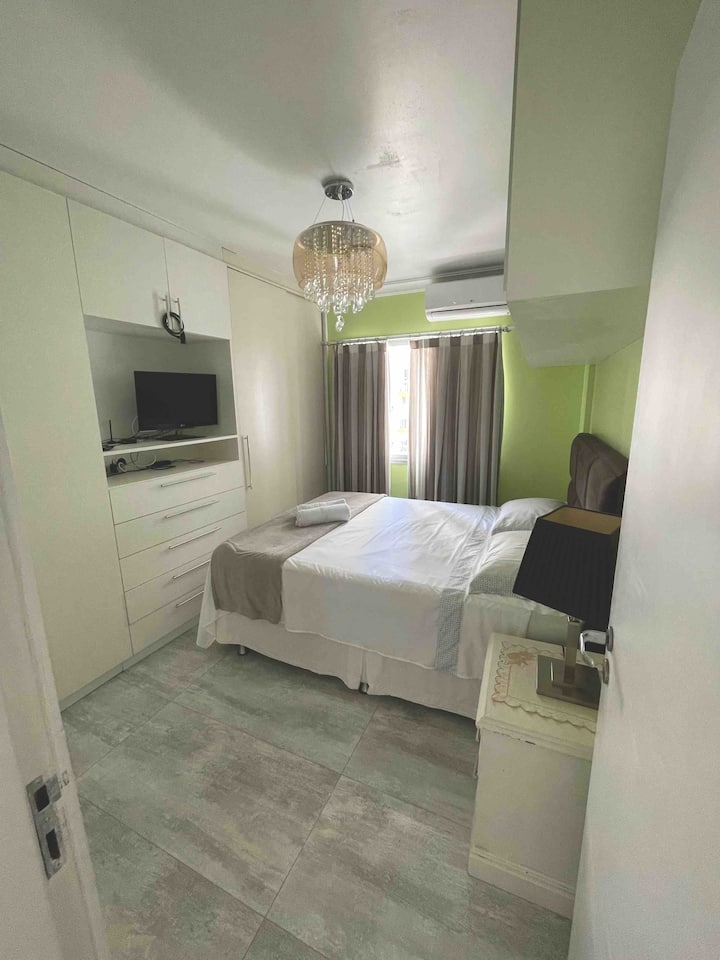 80m Da Praia, 3 Quartos, No Coração Da Cidade! - Balneário Camboriú