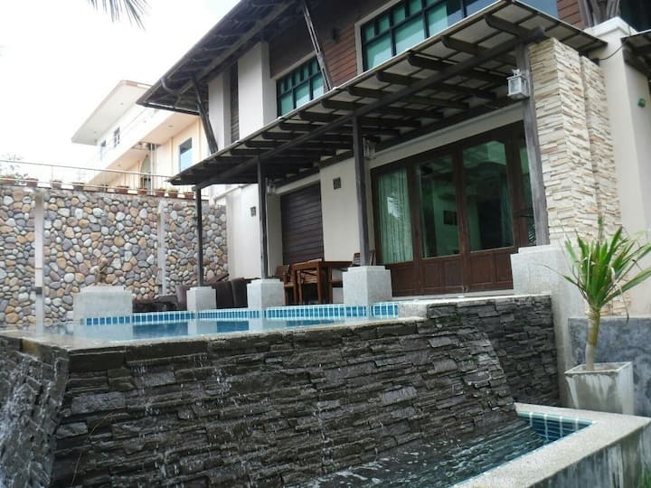 Beachfront Villa - Ko Tao