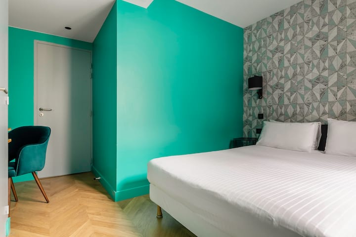 Chambre Double Près Des Champs Elysées - Paris