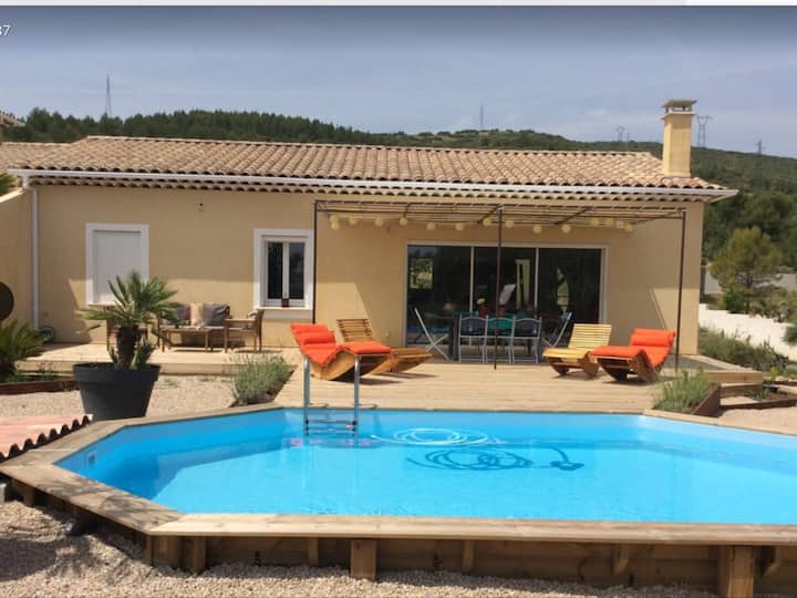 Jolie Villa Avec Piscine Proche D’aix En Provence - Cadenet