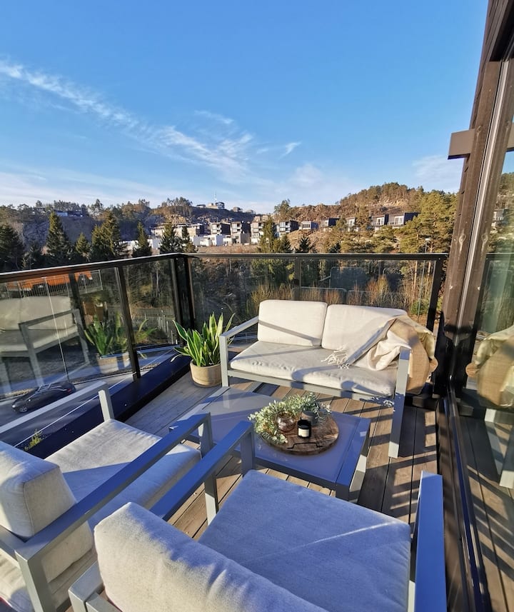 Rett Ved Siden Av Dyreparken/sørlandssenteret - Kristiansand