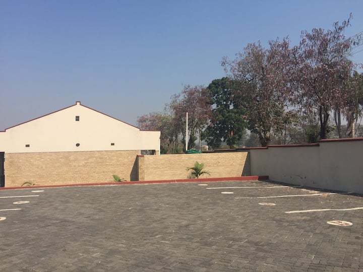 Kayse Newlands Apartment - Harare