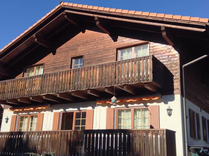 Gorgeous Chalet In Truttli Area Of Lauenen - Lenk