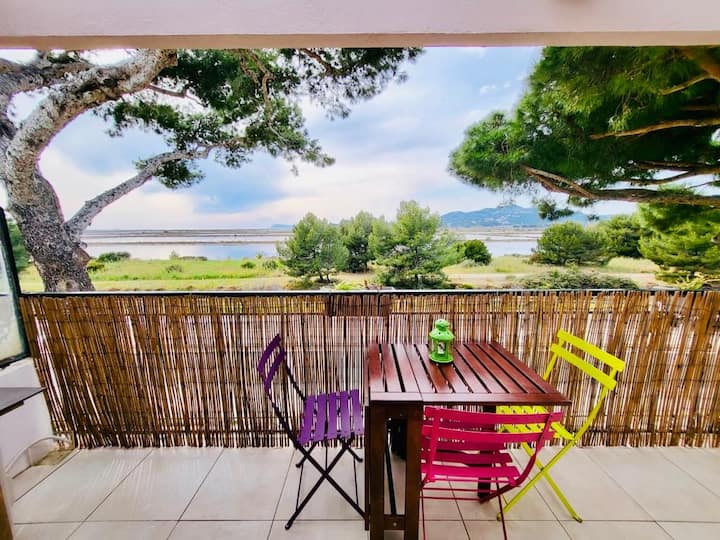 T2 Hyères Avec Terrasse, Superbe Vue, Plage à Pied - Porquerolles
