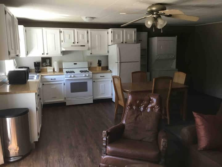 # 9- Attractive 2 Bedroom Condominium - Conway, NH