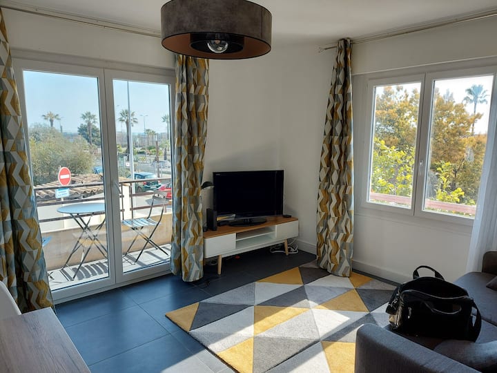 Saint Laurent Du Var :Superbe Appartement 4 Pièces - Saint-Laurent-du-Var