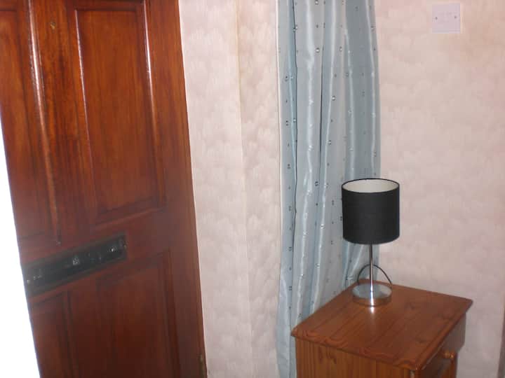 Cosy Private Space - Warrington