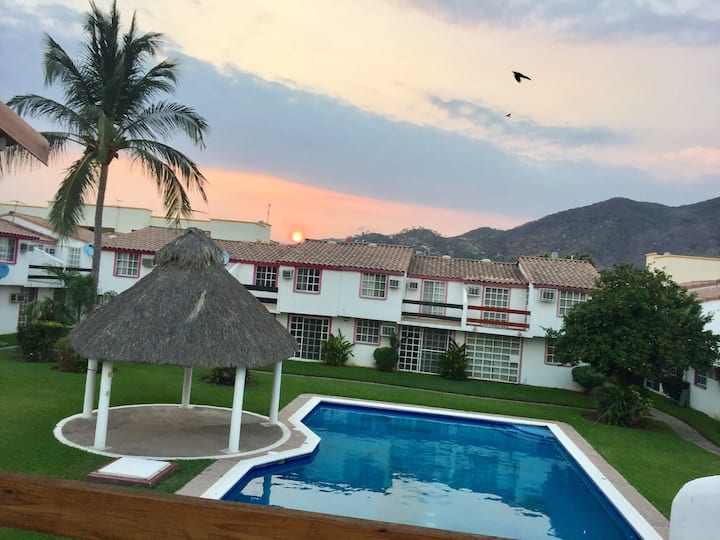 Bonita Casa En Excelente Ubicación - Acapulco