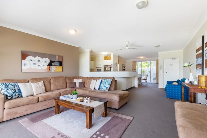 Visit The Cote D'azur In Sunshine Beach - Noosa