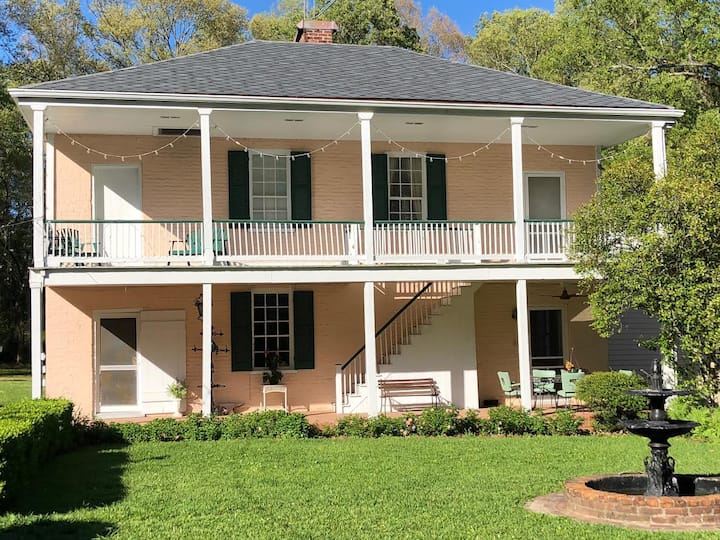 The Quarters At Lansdowne - Natchez, MS