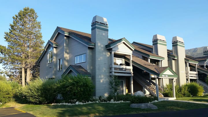 Winter Is In The Air And Mammoth Is Calling! - Mammoth Lakes, CA