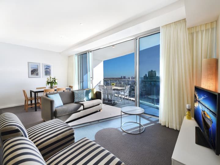 ❤️40 Levels Above Hilton 2 Bedrooms Ocean Upgrade - Gold Coast