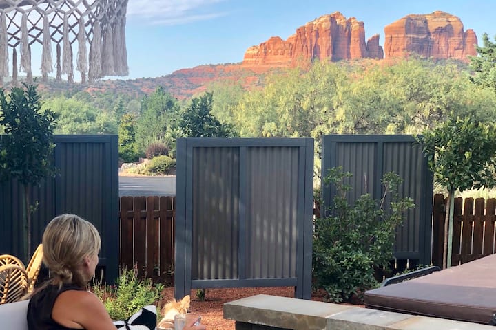 Views! Spacious Outdoor Living At Trailheads. - Sedona, AZ