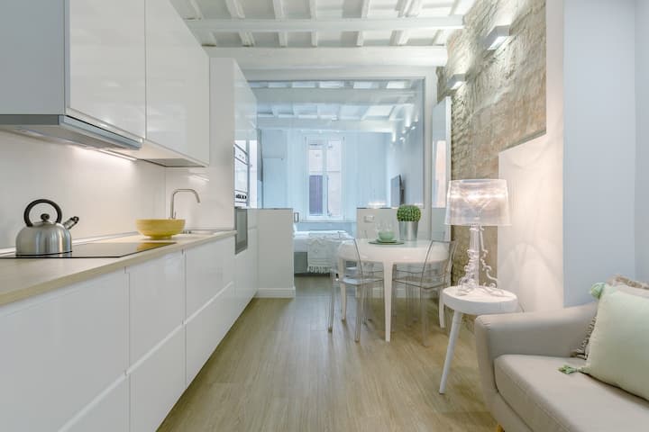 Ferrara Mayr White Apartment - Ferrara