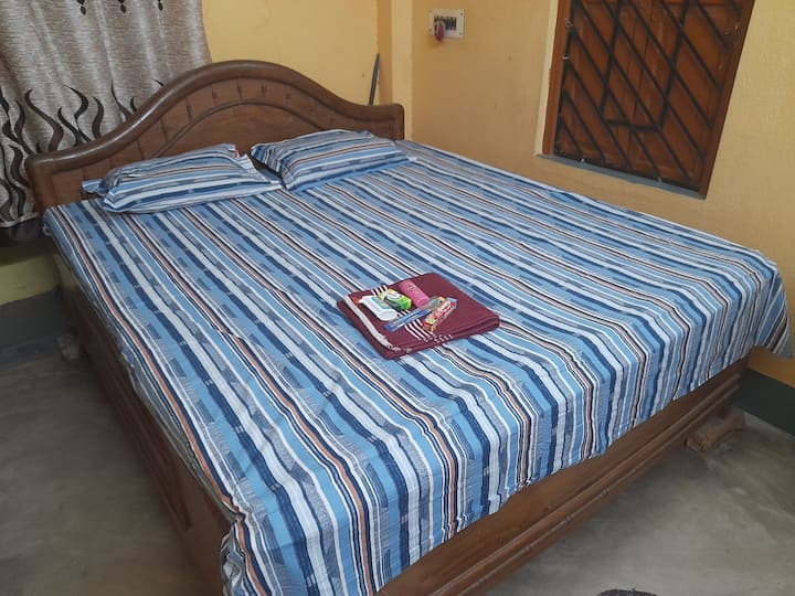 Stay At Low Budget. - Kolkata (Calcutta)